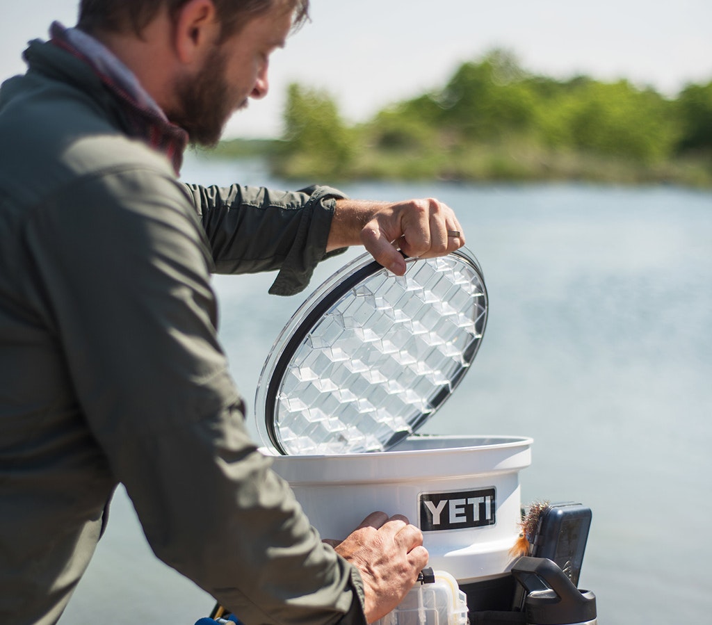 LoadOut® Bucket Lid | YETI Australia