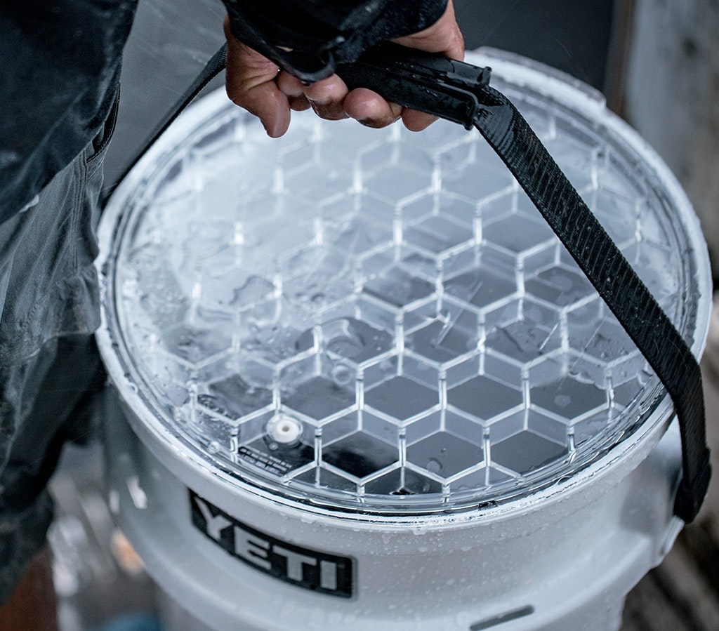 LoadOut® Bucket Lid | YETI Australia
