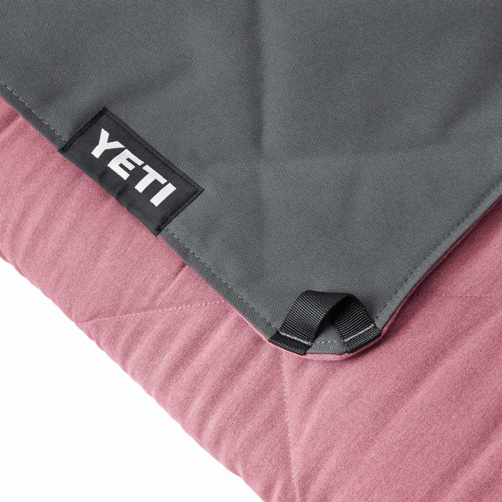 Lowlands® Blanket - The Ultimate Picnic Rug | YETI Australia
